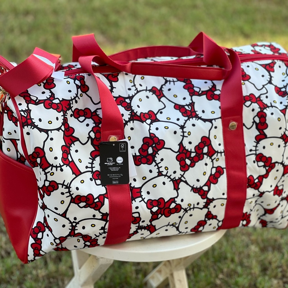 Hello Kitty Red Duffle Bag (Travel Workout Sleepover) - Gem